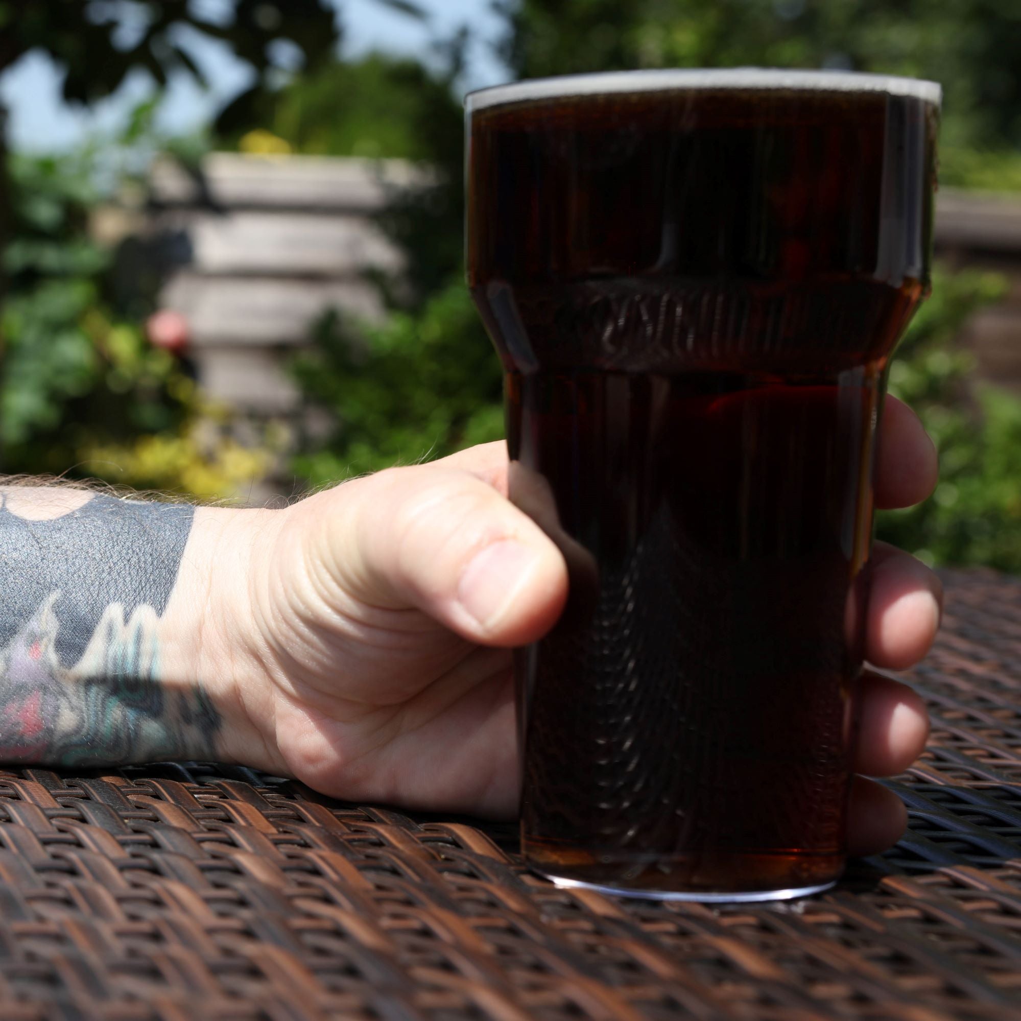 Reusable Plastic Pint Cups | 1 Pint 568ml Beer Glasses Packs – Product ...